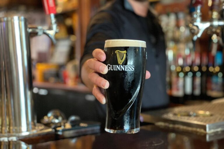 Top 6 Bars and Pubs in Milton: 2026 Guide | Experience Milton