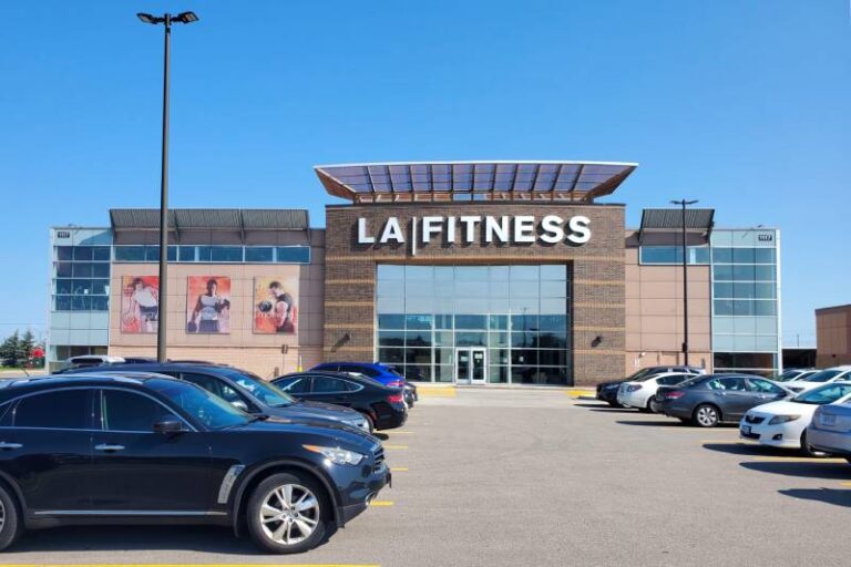 LA Fitness | Experience Milton