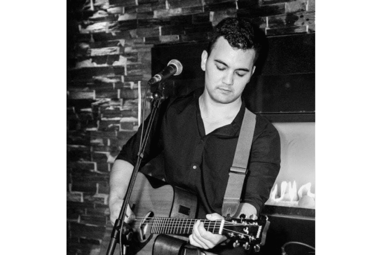 Justin Portugaise @ The Eighth Note | Experience Milton